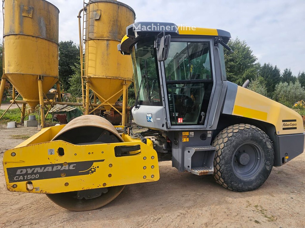 Atlas Copco Dynapac CA1500D kompaktor s jednim valjkom