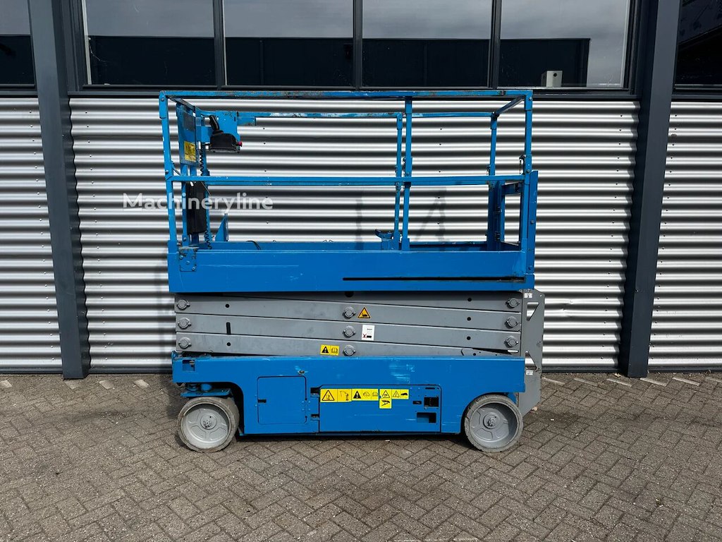 Genie GS2632 Hoogwerker Schaarhoogwerker (2012) makazasta platforma