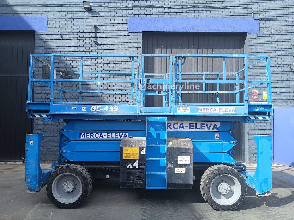 Genie GS4390RT PLATAFORMA TIJERA DIESEL 15 MT makazasta platforma