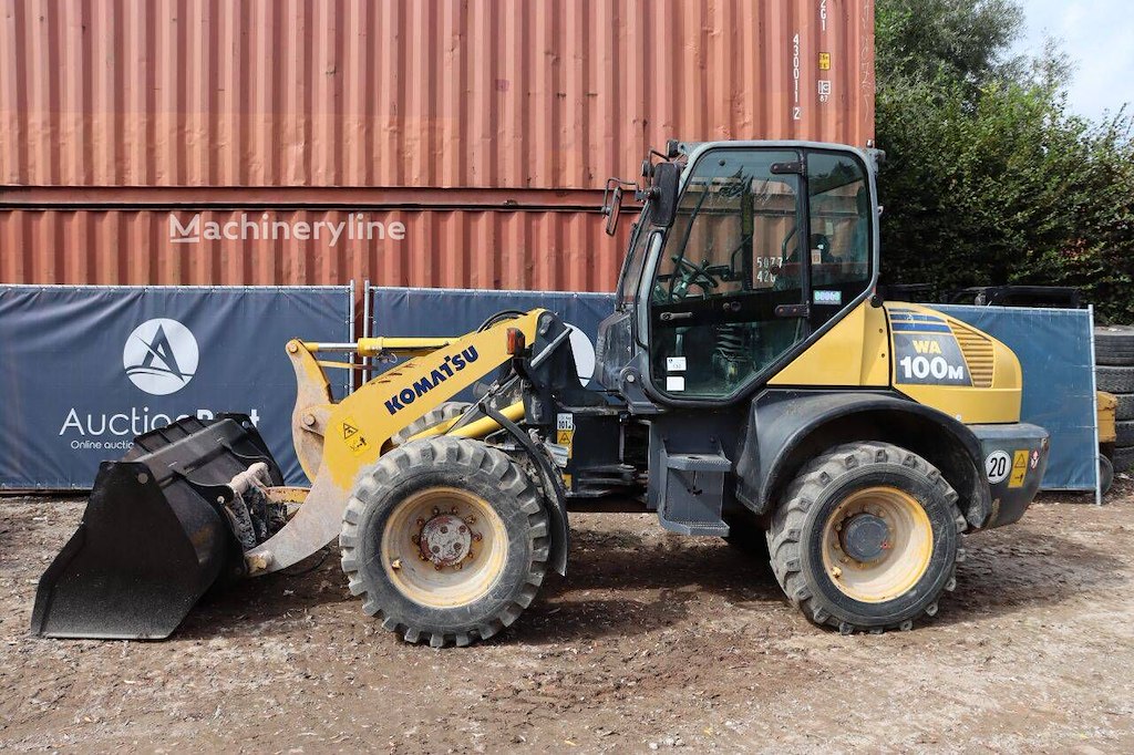 Prodaje se Komatsu WA100M-6 multifunkcionalni utovarivač na aukciji