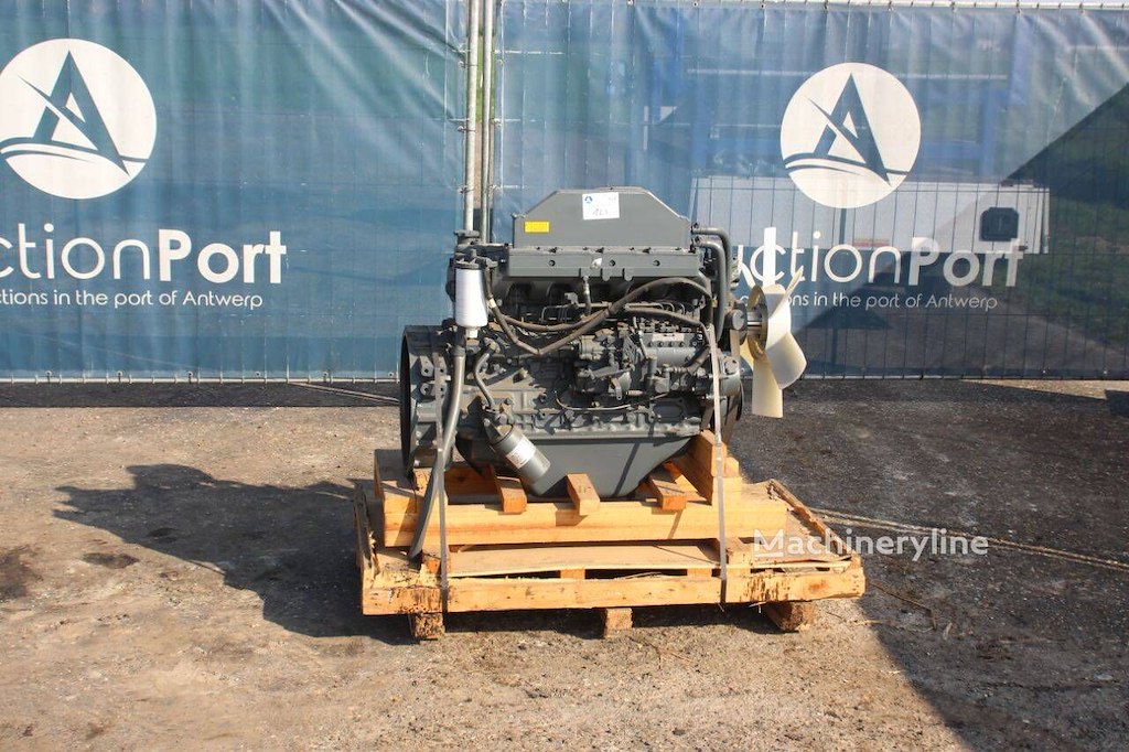 Prodaje se Doosan DB58TIS drugu građevinsku mašinu na aukciji