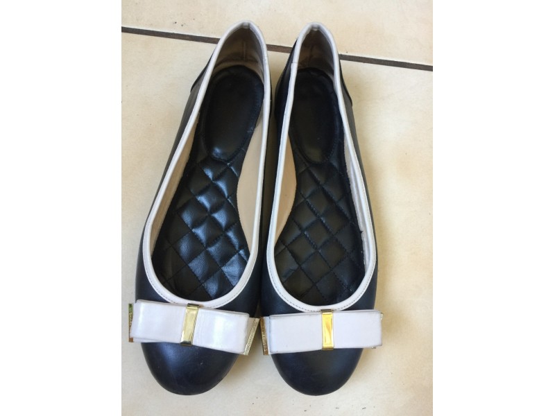 MICHAEL KORS baletanke 41 PRIRODNA KOŽA , ORIGINAL