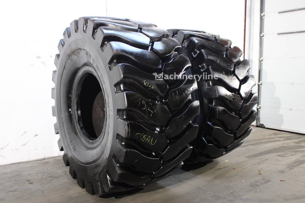 Michelin 45/65R39 XLDD2 2 PIECES 103mm guma za prednje utovarivače