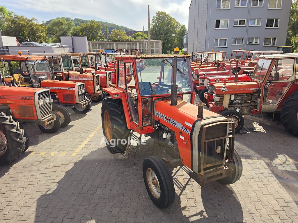Massey Ferguson 675 traktor točkaš