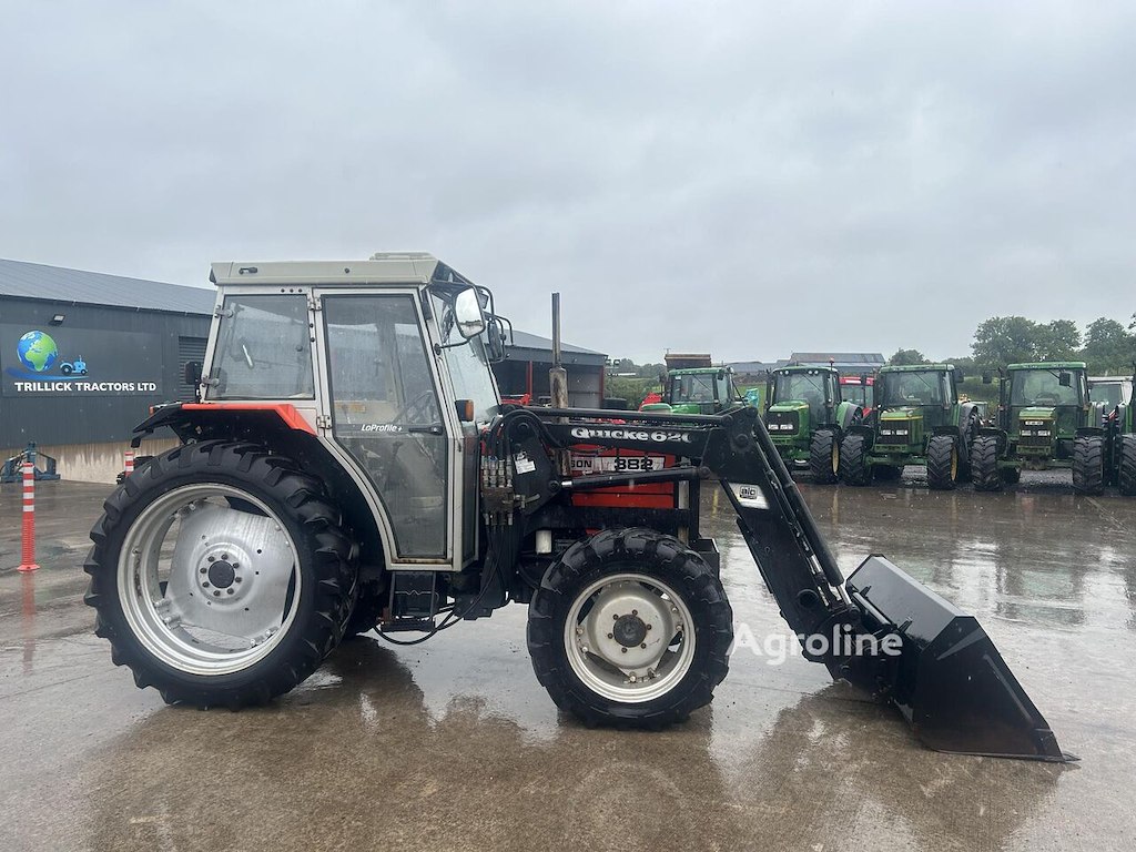Massey Ferguson 382 traktor točkaš