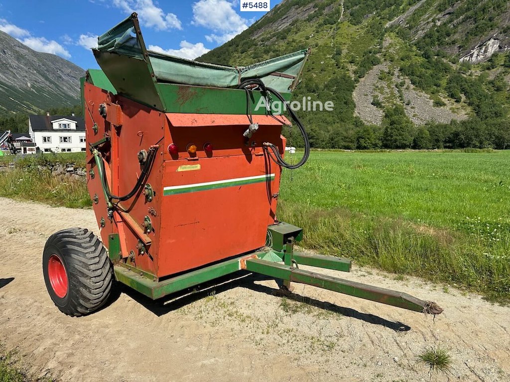 Orkel 1200 balirka za okrugle bale