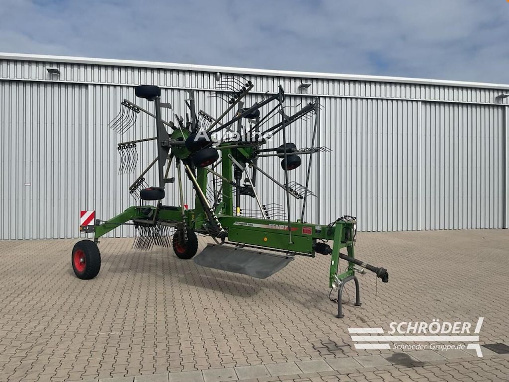 Fendt FORMER 880 sakupljač sena