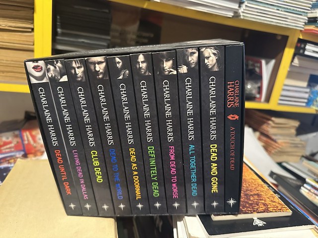 Charlaine Harris - komplet 10 knjiga u kutiji