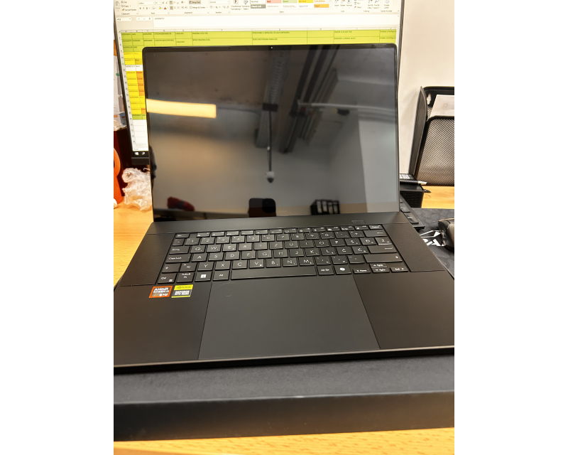 ASUS ProArt P16 OLED H7606WI-ME016X (16 inča 4K OLED, Ryzen AI 9 HX 370, 64GB, SSD 2TB, RTX 4070, Win11 Pro) laptop outlet