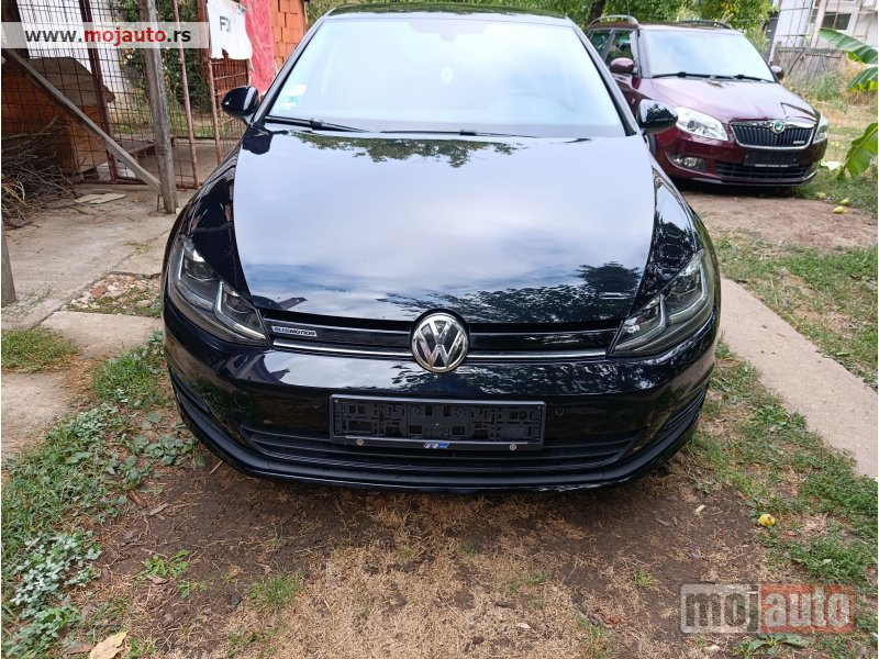 VW Golf 7 Alu18Ronal NewYorkLedSvetla