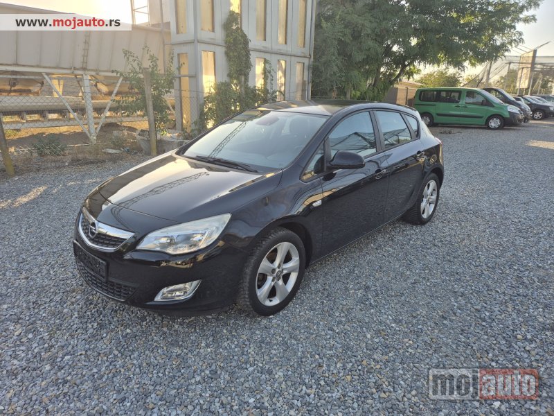 Opel Astra 1.4