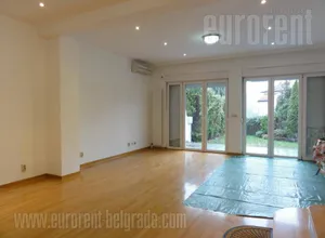 Izdavanje Kuća - Beograd, Savski Venac: Dedinje