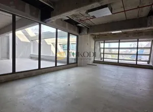 Izdavanje Lokal - Beograd, Sava Centar