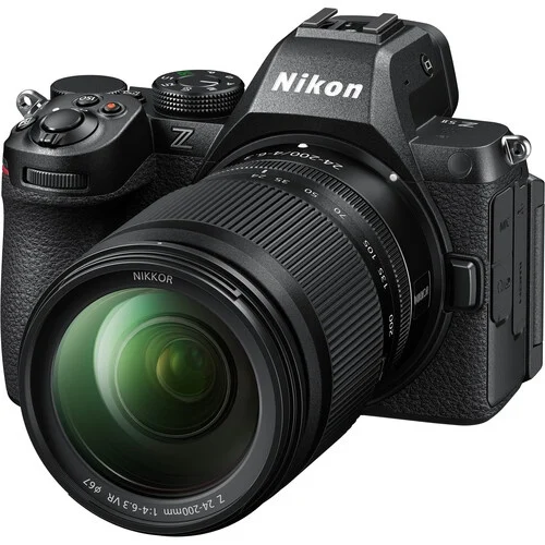 NIKON fotoaparat Z5II Set w/24-200 f/4-6.3 VR