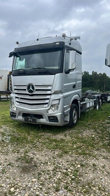 Mercedes-Benz Actros 2543 L BDF vozilo za prevoz kontejnera