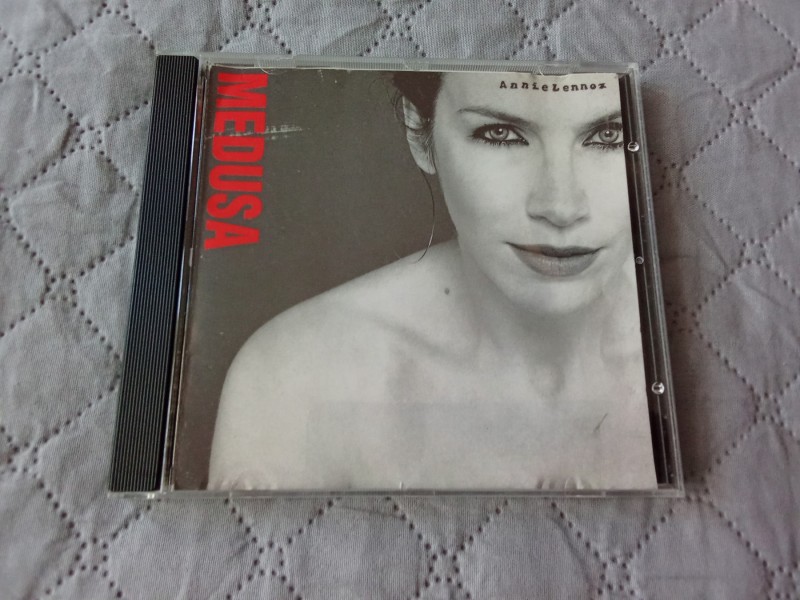 Annie Lennox - Medusa