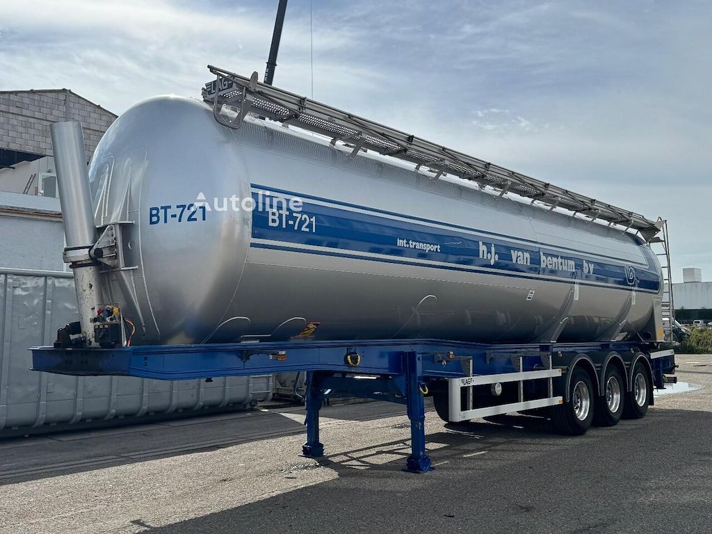 LAG O-3-40 02 3 AXLE - 61.000 LITER TANK - KIPPER cisterna silos