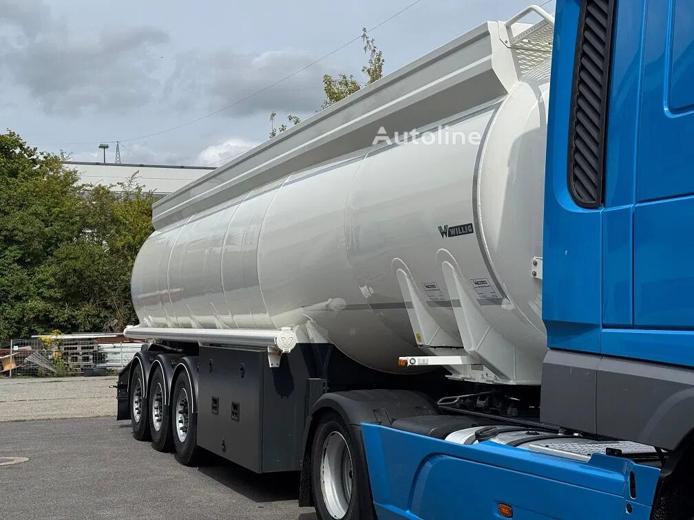 Nova Willig 35000 Ltr., 5 Kammern, ADR, SAF poluprikolica autocisterna
