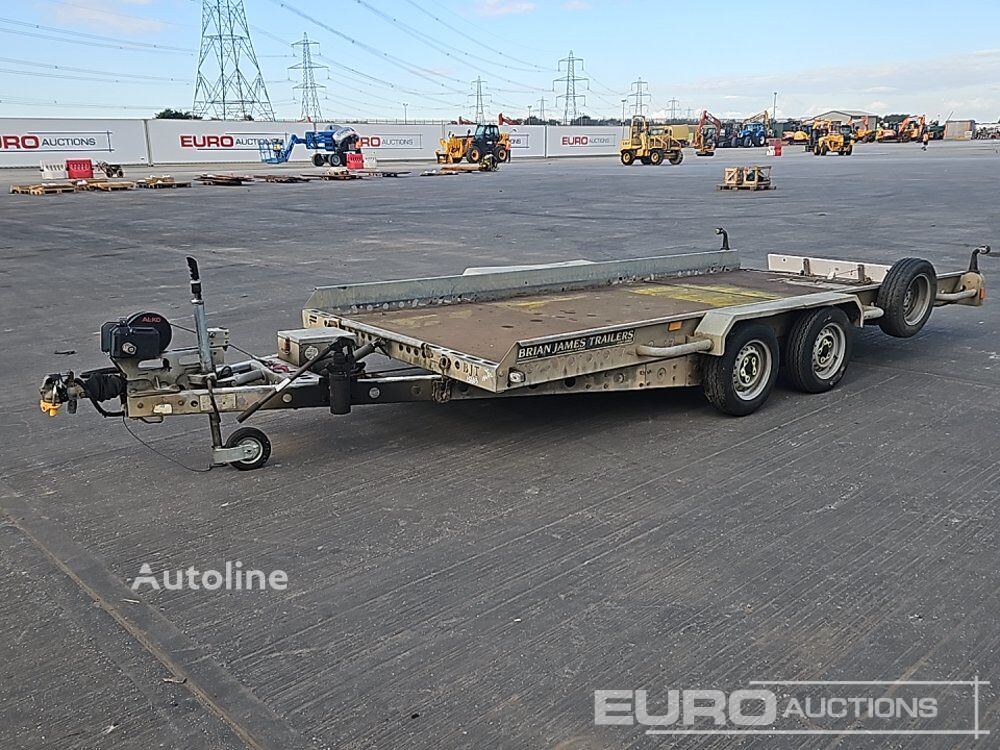 Prodaje se Brian James prikolicu autotransportera na aukciji