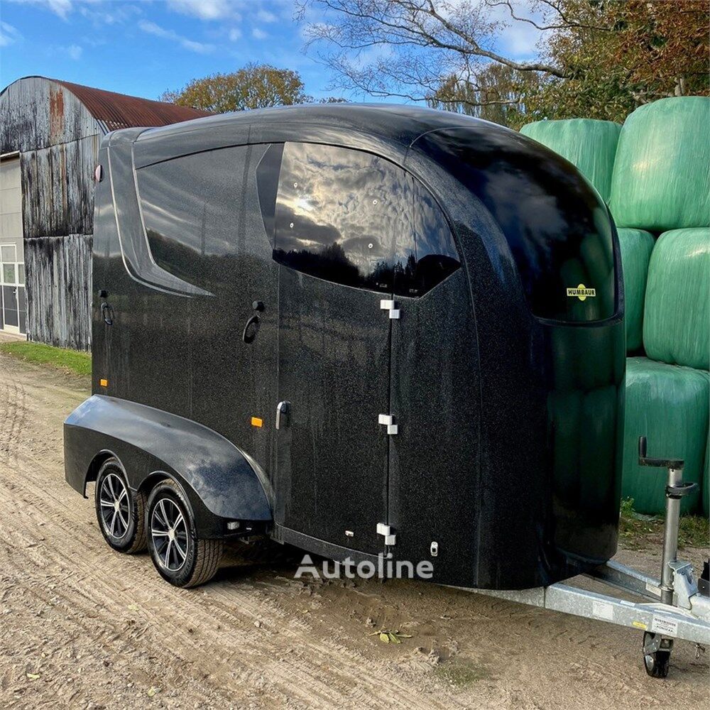 Prodaje se Humbaur Maximus Deluxe prikolicu za prevoz konja na aukciji