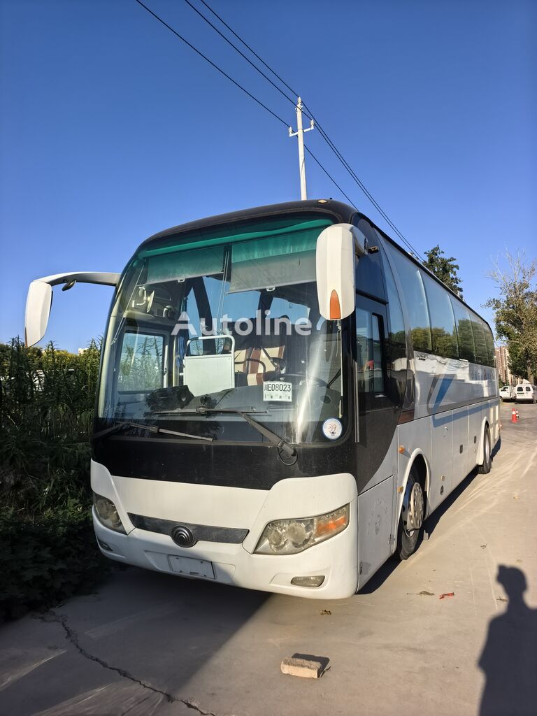 Yutong ZK6110 turistički autobus