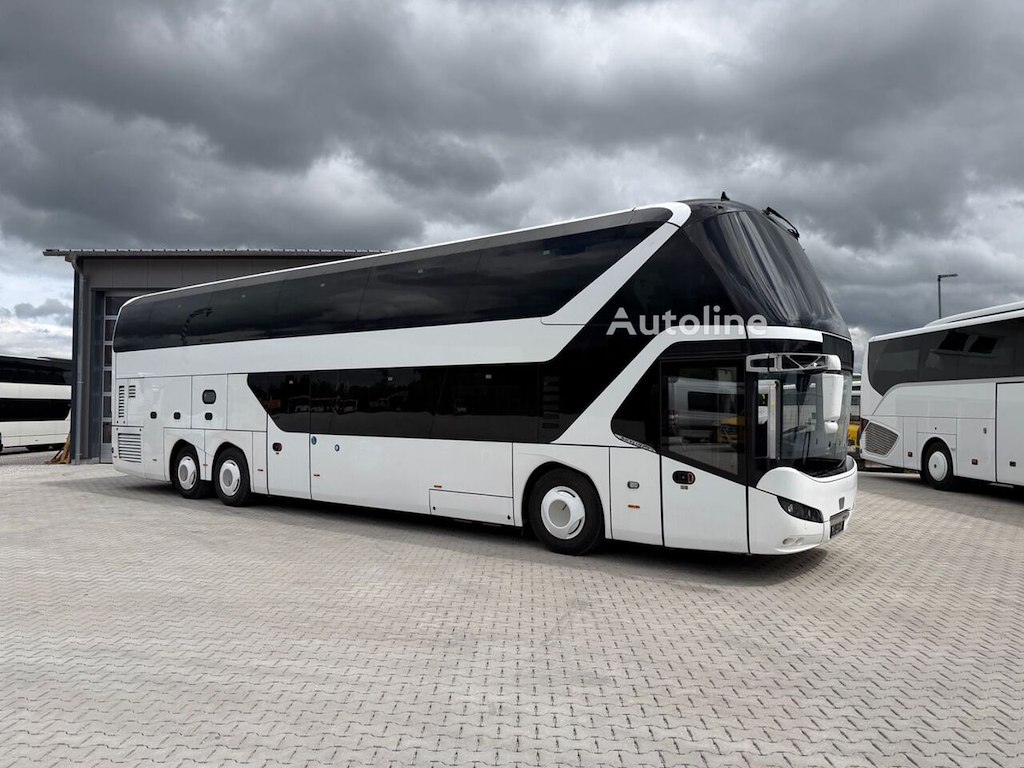 Neoplan Skyliner L - P06 dvospratni autobus