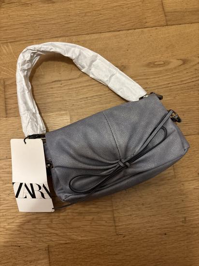 Zara torbica mala