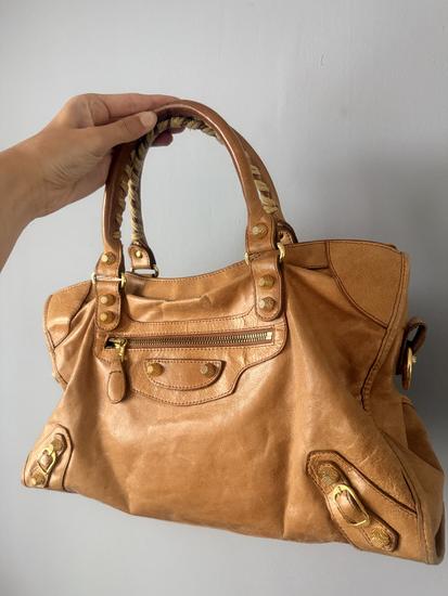 Kožna torba model Balenciaga