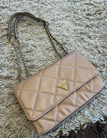 Guess original bež torbica