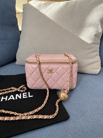Chanel Vanity torbica