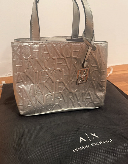 Armani torbica