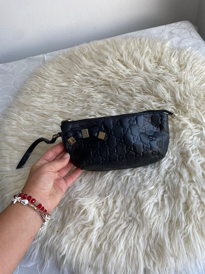 Gucci Black Guccissima kozna wristlet pouch torba