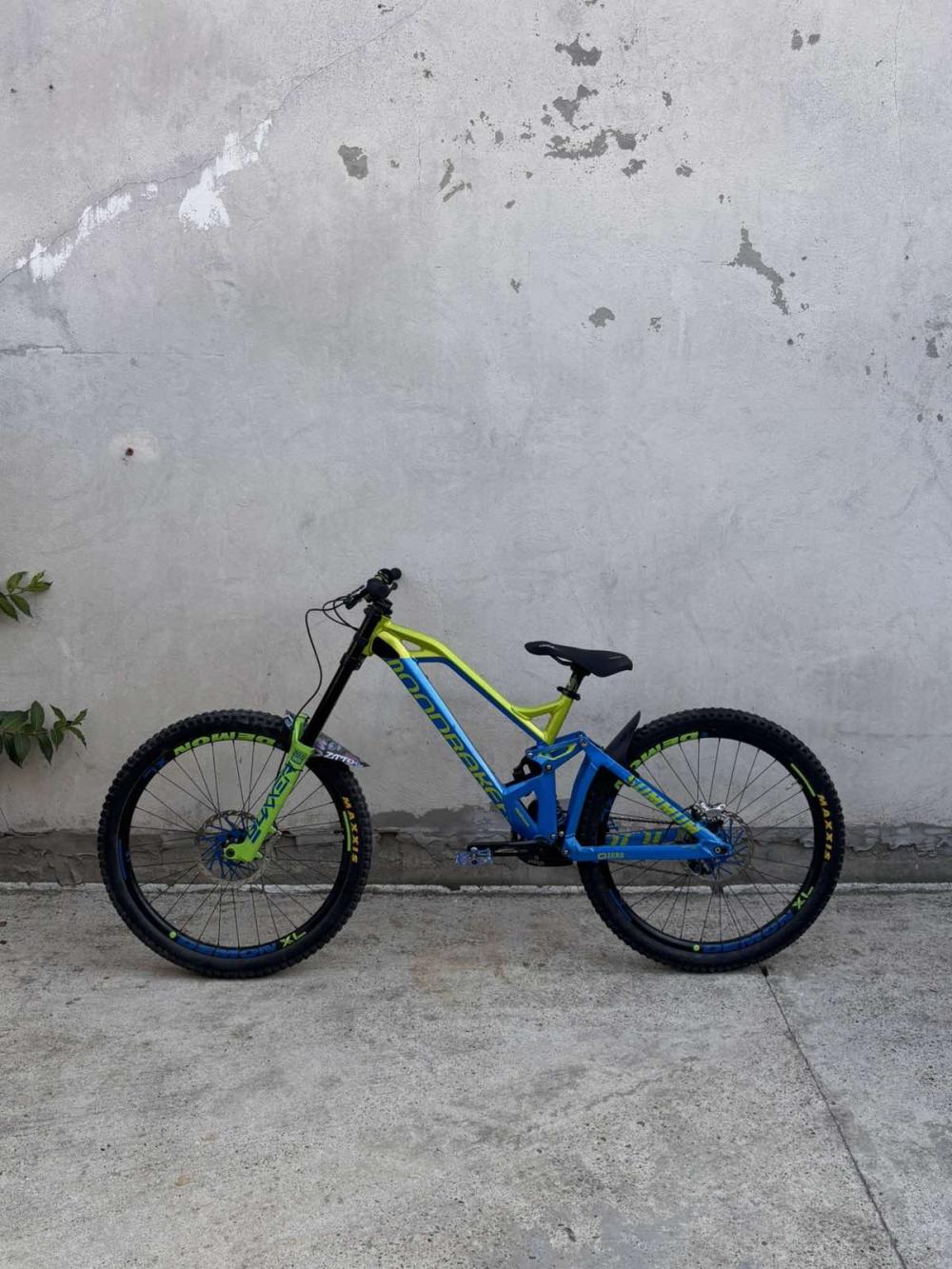 Mondraker summum 2016 pro