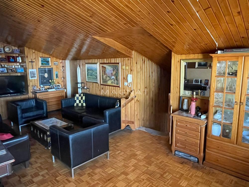 Braće Srnić, Stan na prodaju, 210m2, 399.900€