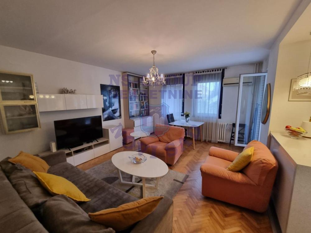 Četvorosoban stan na prodaju, 85m2, 275.500€