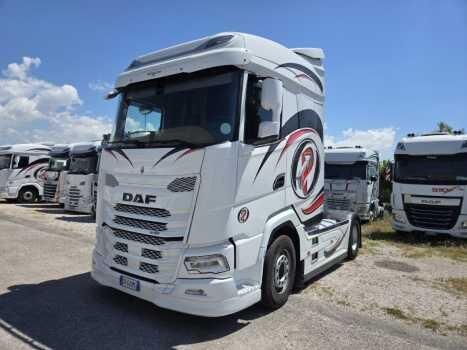 DAF XG 530 FT tegljač
