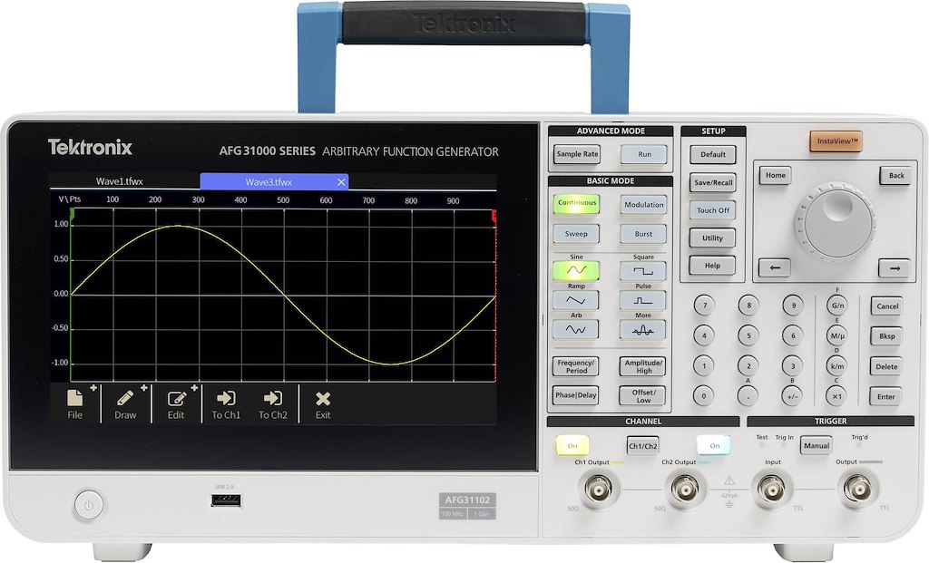 Tektronix AFG31021 funkcijski generator 0,000001 Hz – 25 MHz