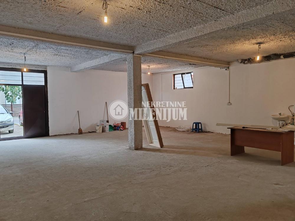Veliki poslovni prostor - Altina, legalizovan ID#2097
150.000 €