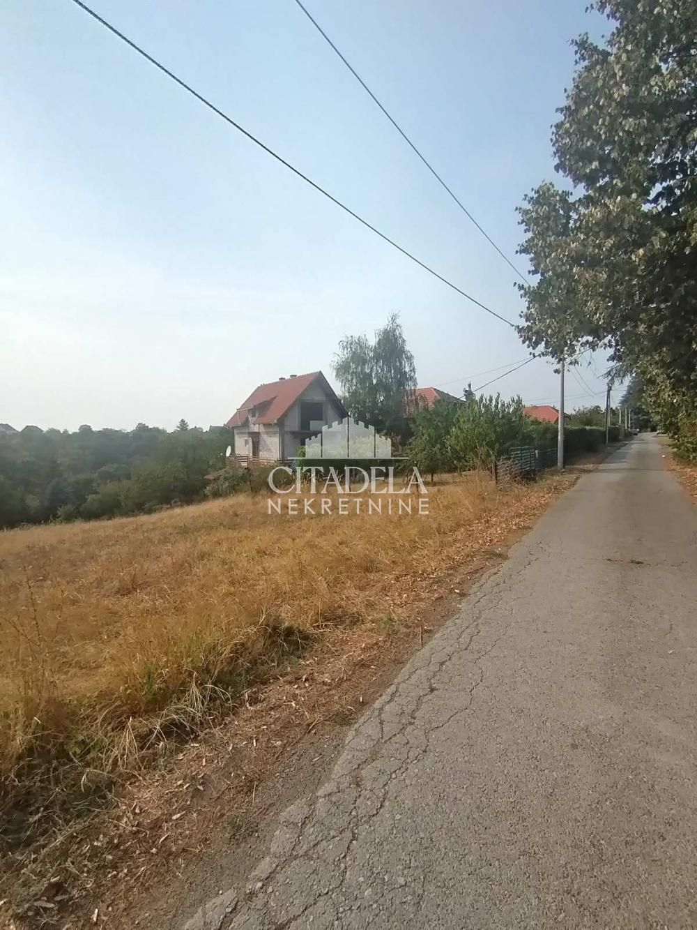Stara Lipovica - Ćirin put ID#2359
37.500 €