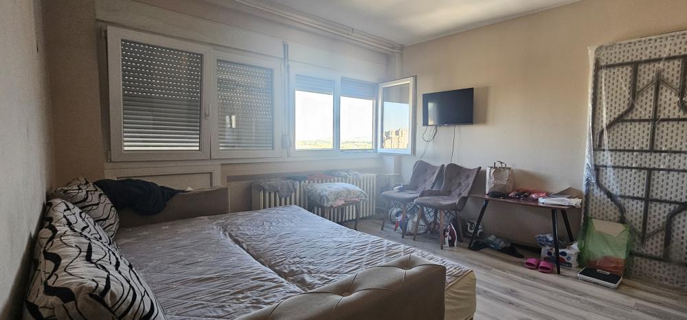 BLok 45 – 3.5 sobni, XV/15, panoramski pogled, nov krov ID#2947
190.000 €