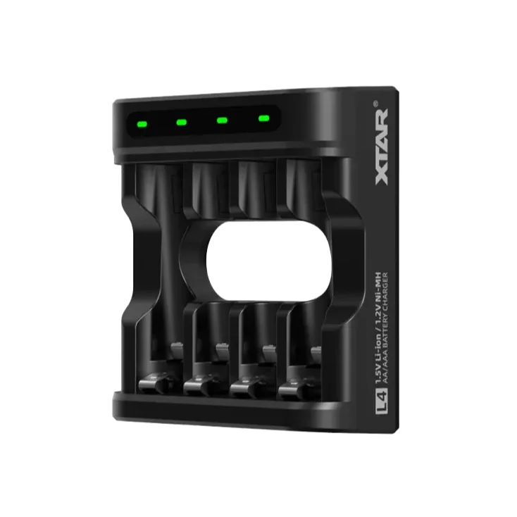 XTAR USB punjač AAA/AA Li-ion i Ni-MH akumulatora do 4 kom.