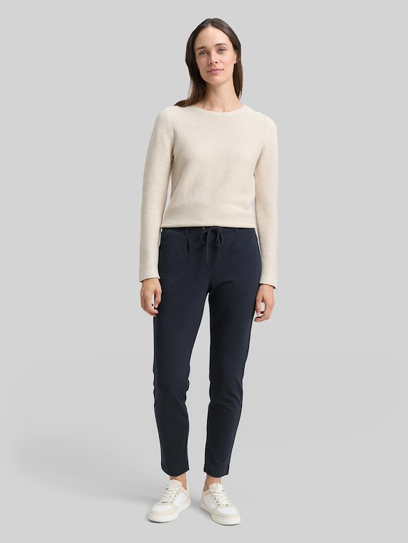 Pantalone širokog kroja