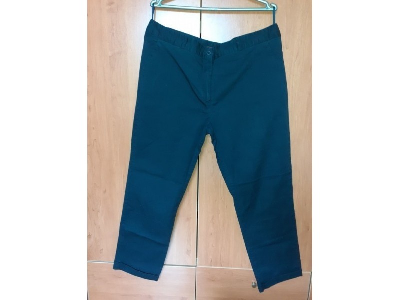 Kratke pantalone