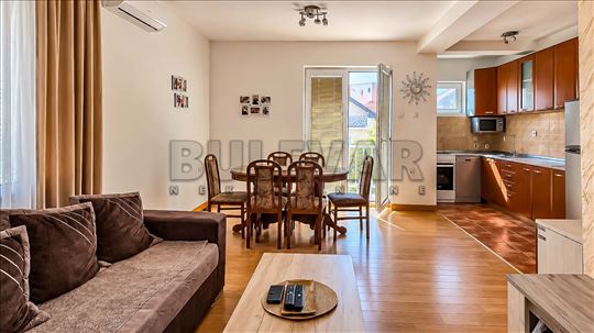 Izuzetna ponuda - trosoban stan na Panteleju, 54m2