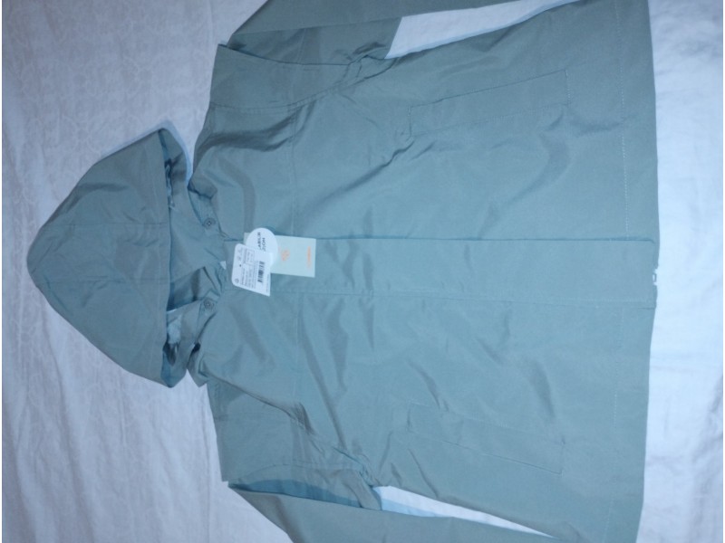 LC Waikiki **vodootporna jakna **Novo **11-12 g**