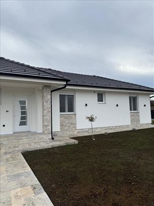Na prodaju kuća na Kosmaju, 145m2