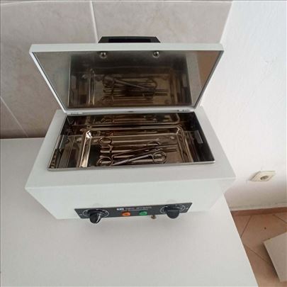 Dobro očuvan polovni sterilizator