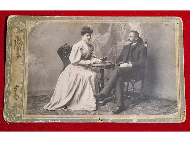 Bračni par Prlinčević Skoplje 1905. kartonka G. Popov