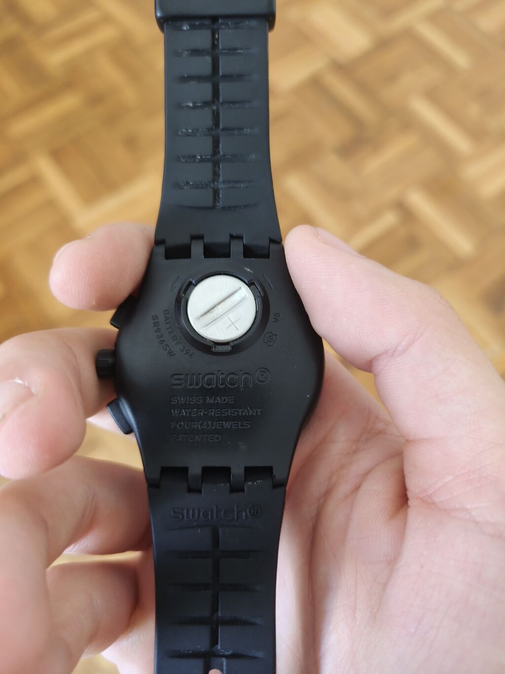 Swatch muškarčki ručni sat SUSB104 (Black Rebel Chronograph) -