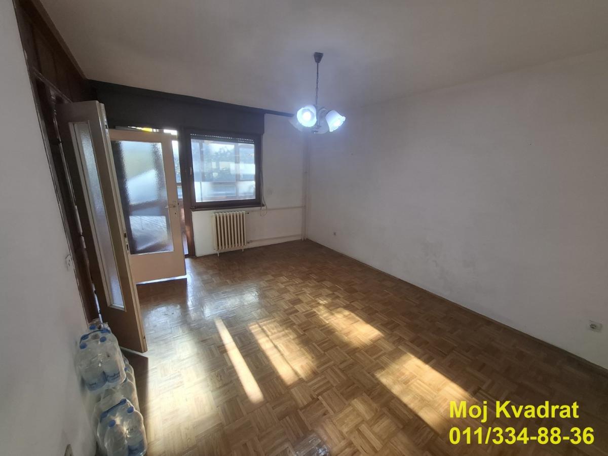 Čukarica, Golf naselje - Kraljice Katarine, 44m2